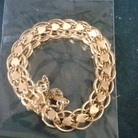 Monet | Jewelry | Vintage Monet Heart Bracelet | Poshmark